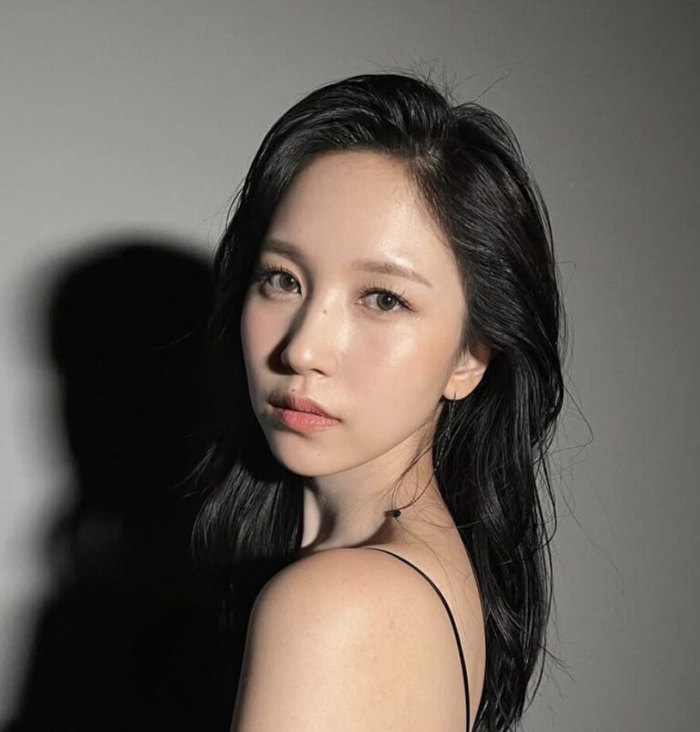 TIWCEミナが笑わない・無表情の理由3選！精神疾患や経歴など深掘り | Coco NAVI-ココナビ-